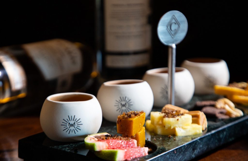 Degustación de mezcal en CAO, una experiencia totalmente sensorial ...