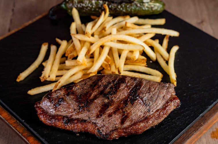Descubre los mejores cortes de carne a la parrilla en La Vicenta ...