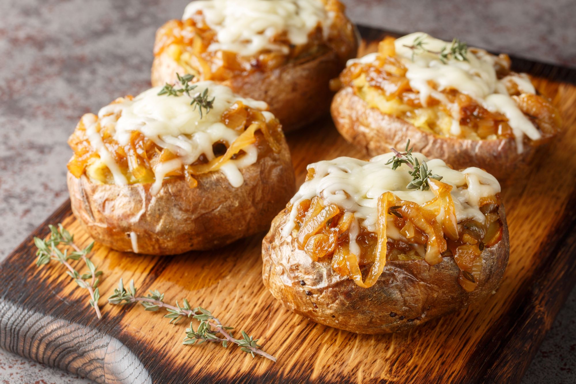Cómo Preparar las Mejores Jacket Potatoes en Casa - Revista Ambigu