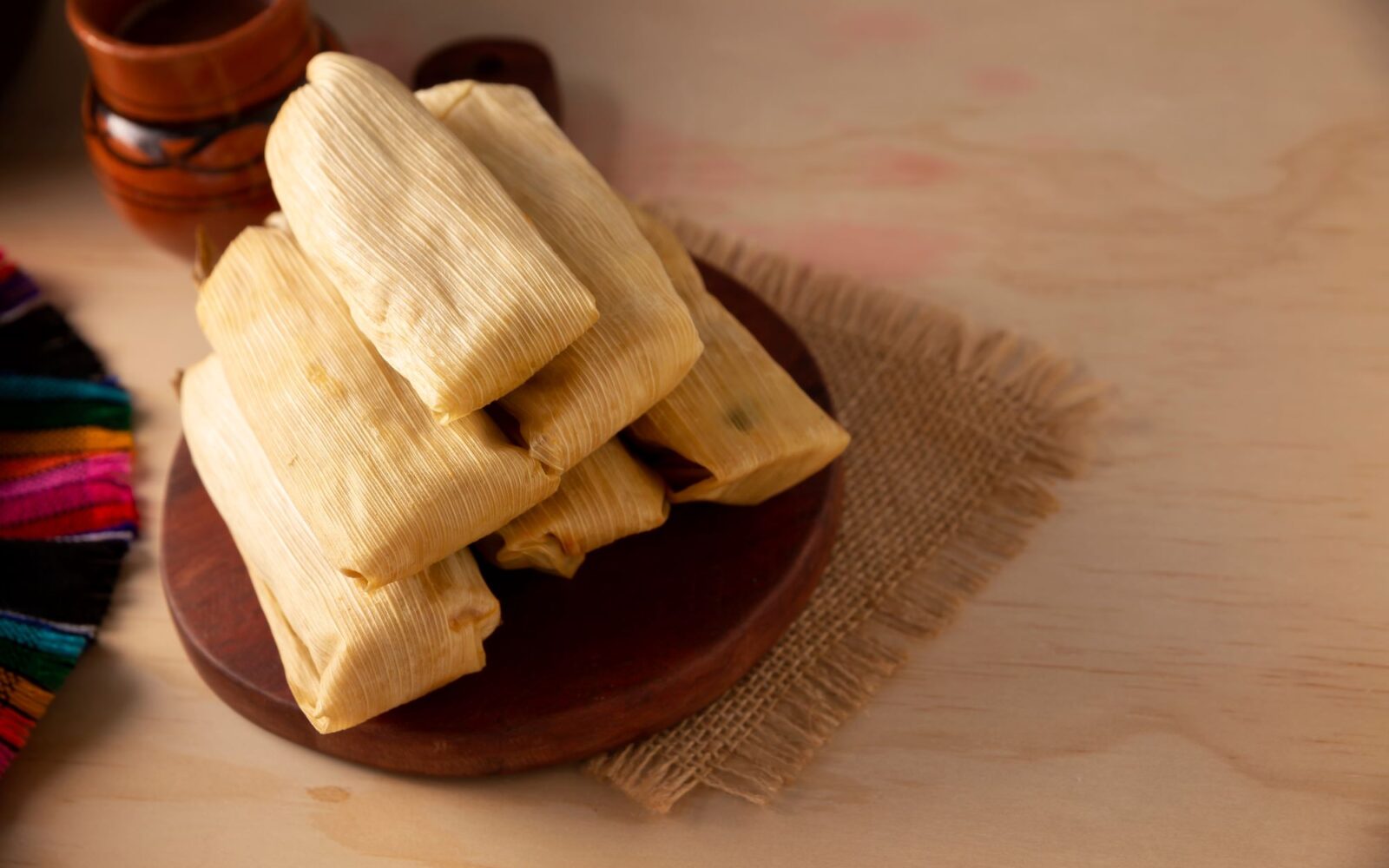 Garnish Perfecto: El Detalle que Transforma un Cóctel - Revista Ambigu