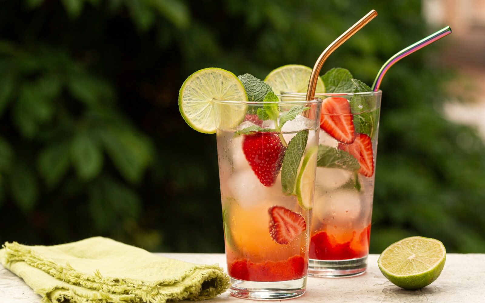 3 Cócteles Fáciles de Preparar en Casa para Este Verano - Revista Ambigu